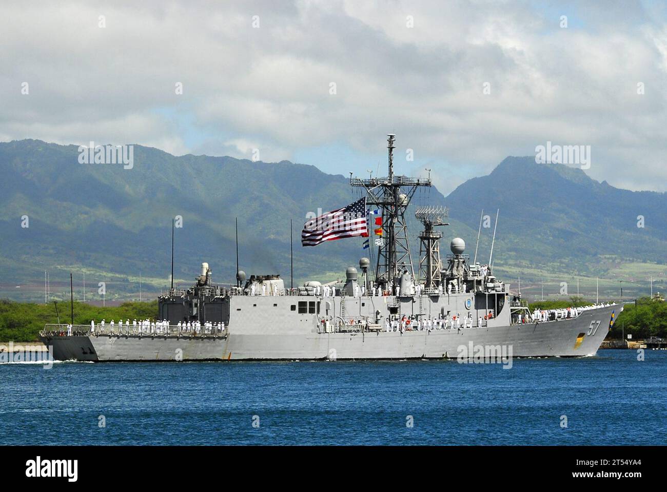 family, frigate USS Reuben James (FFG 57), Guided-Missile, HAWAII ...