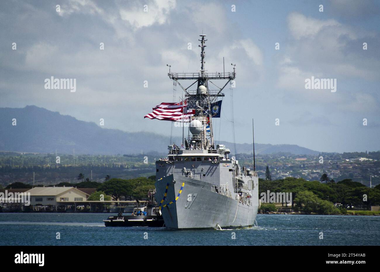 family, frigate USS Reuben James (FFG 57), Guided-Missile, HAWAII ...