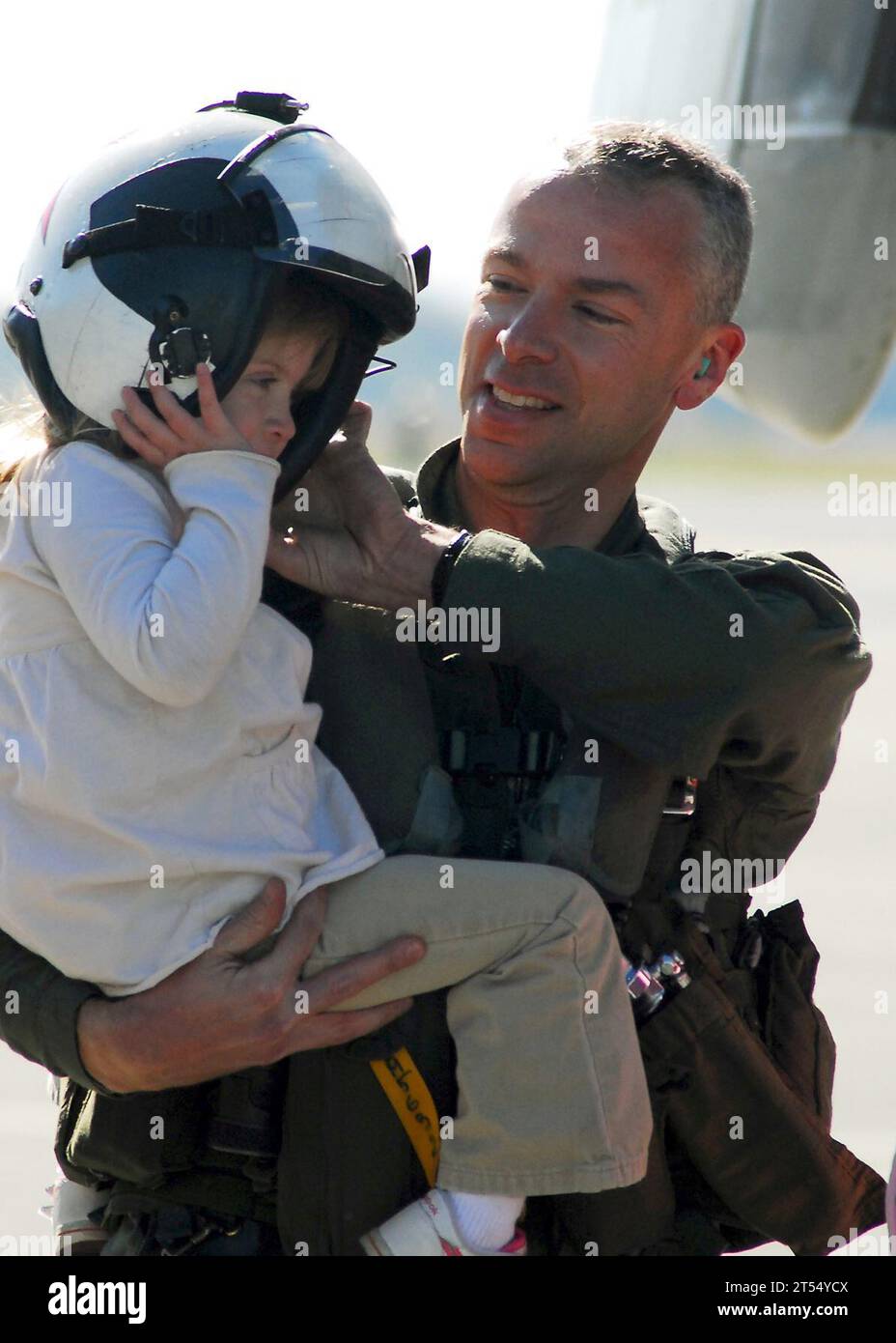 family, Homecoming, hugs, kids, Pilot Stock Photo - Alamy