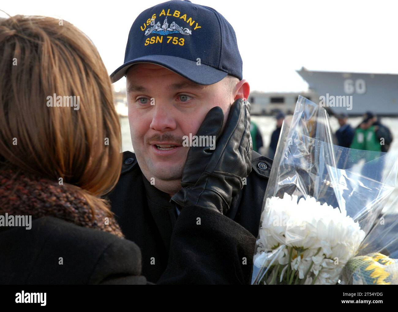 family, Homecoming, homeport, people, port, Submarine Stock Photo - Alamy