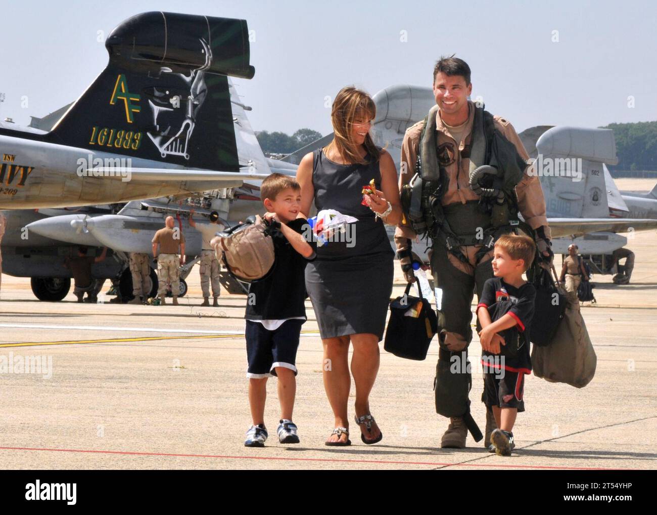 family, Joint Base Andrews Naval Air Facility, Sailors, Star Warriors, U.S. Navy, VAQ-209 Stock ...