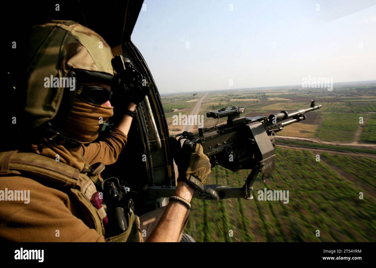 fast rope training, helicopter, hh-60h, HSC-84, ISOF, Sailors, special ...