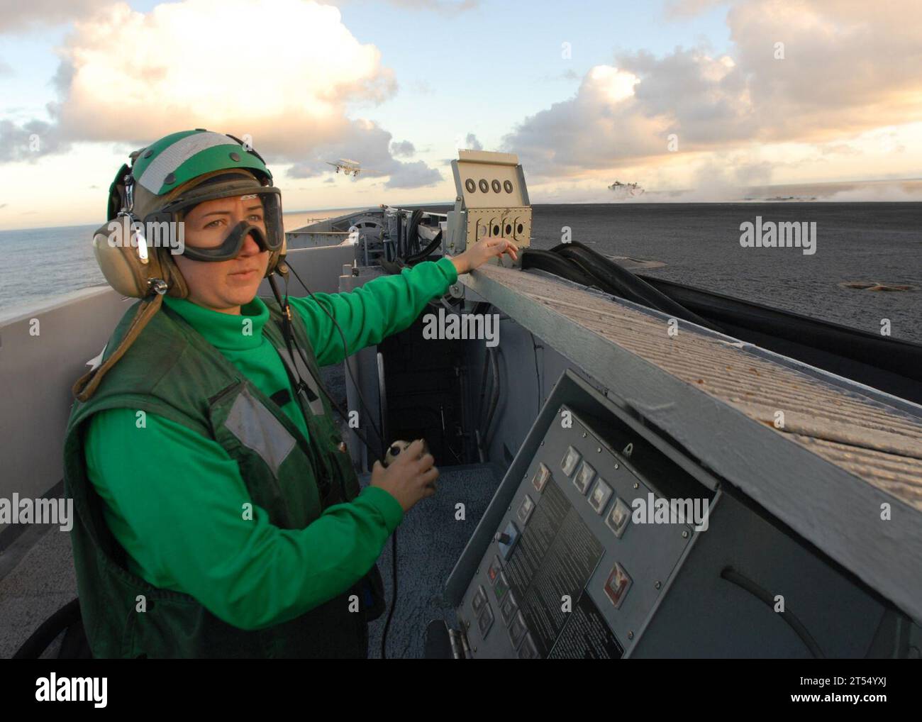 female, flight deck operation, Sailor, U.S. Navy, USS Ronald Reagan ...