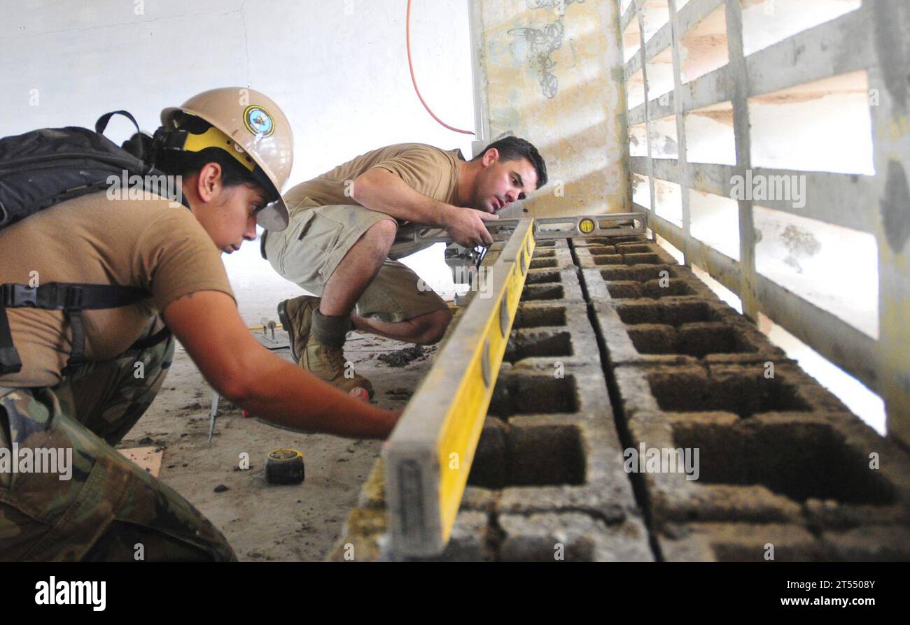 Us navy seabee female hi-res stock photography and images - Alamy