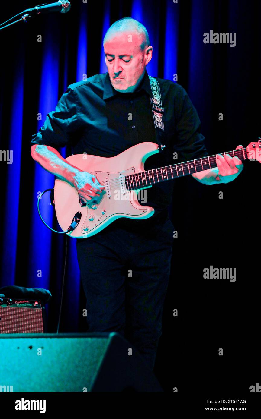 Neil Clark live im Theater im Tanzbrunnen. Köln, 02.11.2023 *** Neil ...