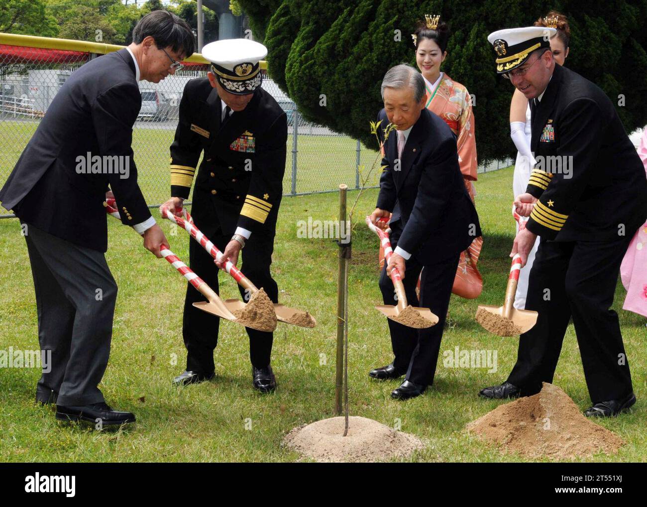 Fleet Activities Sasebo, Japan, Japan Maritime Self-Defense Force ...
