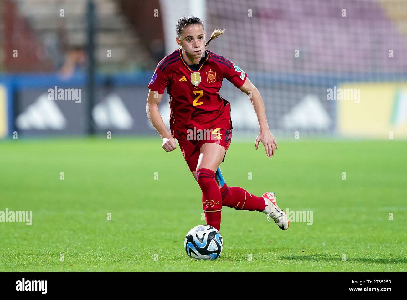 Ona battle hi-res stock photography and images - Alamy