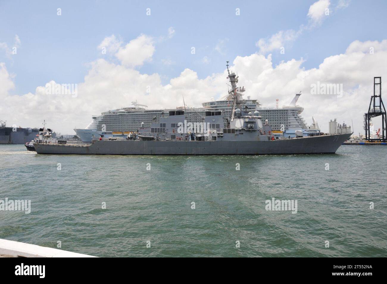 Fleet Week Port Everglades 2011, Guided-Missile Destroyer, navco, navy ...