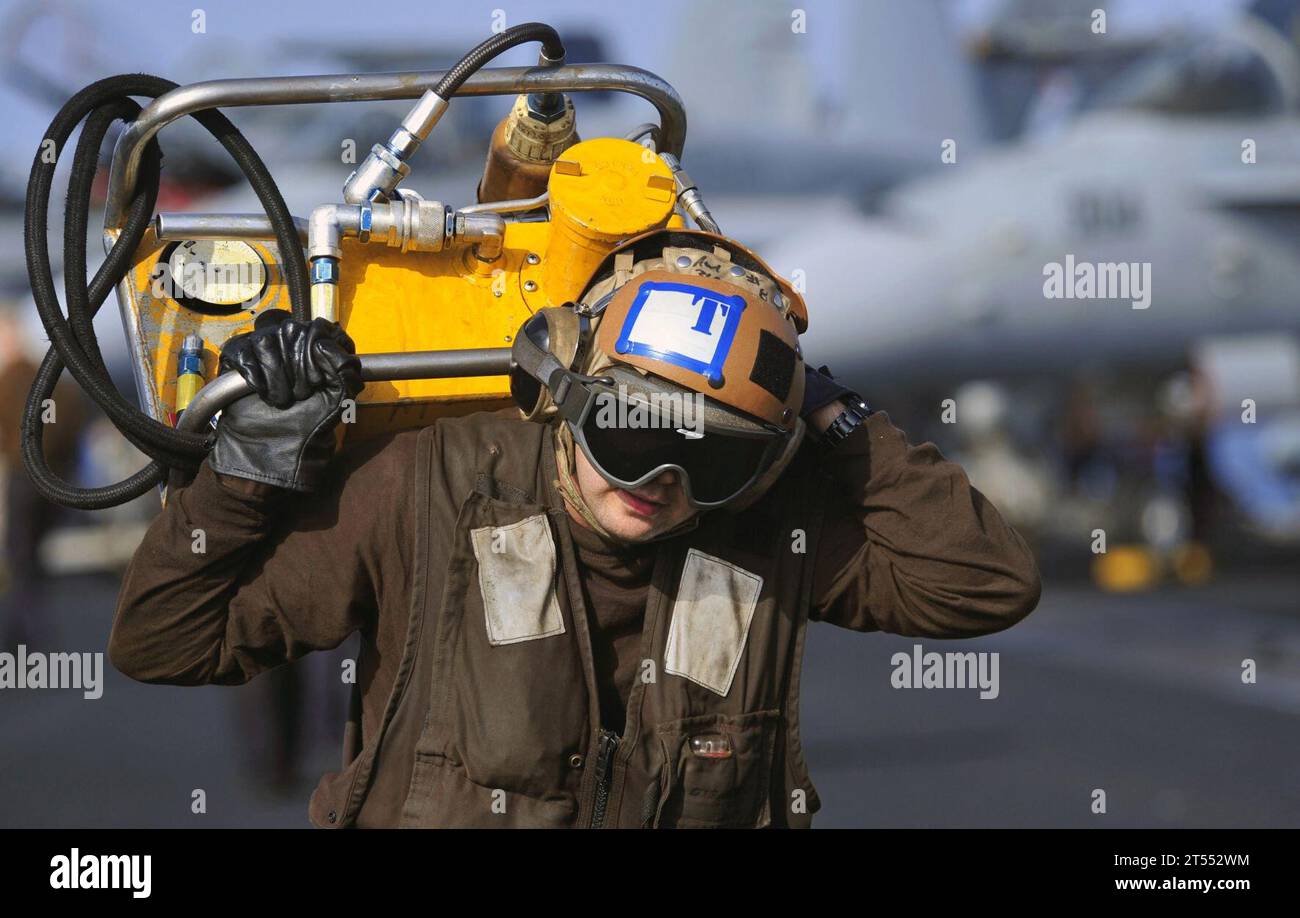 flight deck, Flight Operations, Sailors, U.S. Navy, USS Eisenhower ...