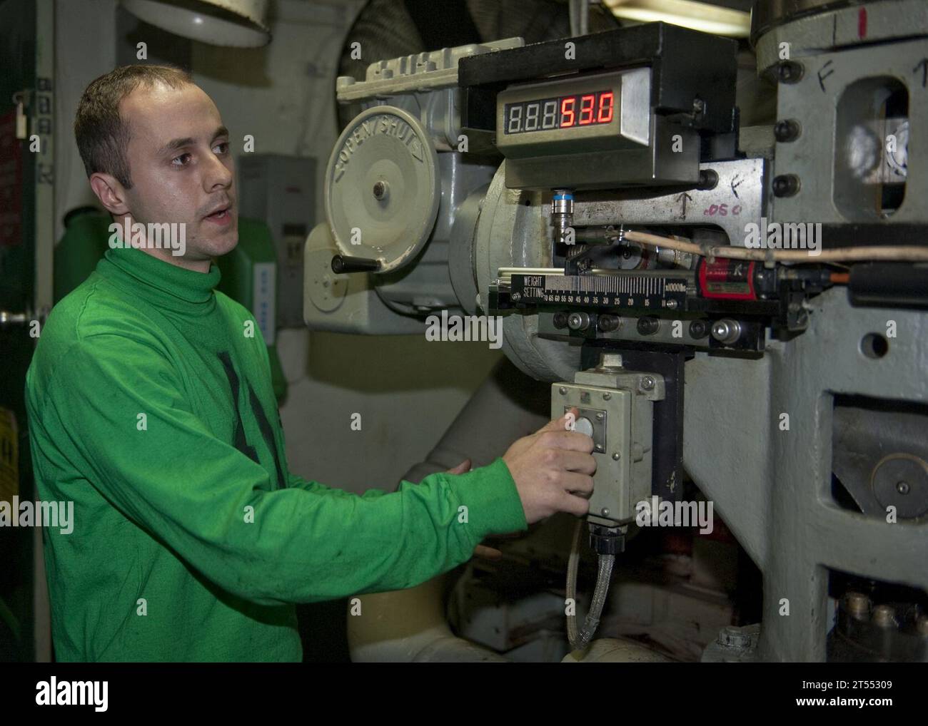 Training uss enterprise hi-res stock photography and images - Alamy