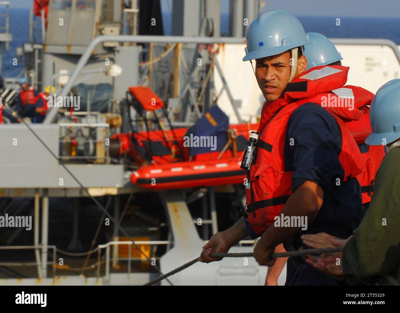 flight deck, Forward-deployed, LPD 9, oiler USNS, replenishment ...