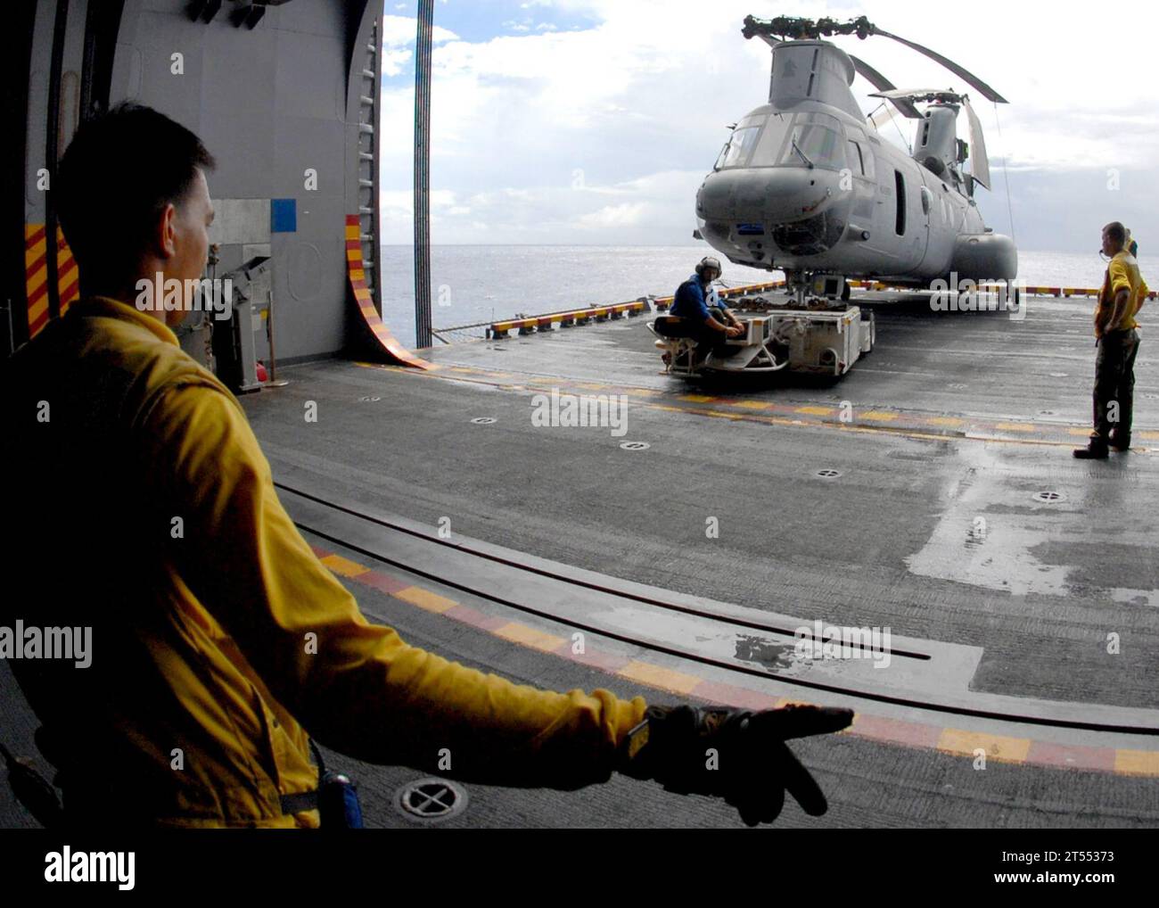 flight deck, hanger bay, helicopter, training Stock Photo - Alamy