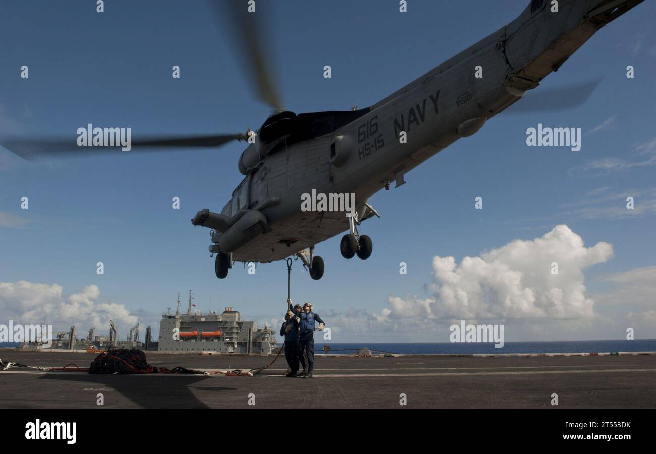 flight deck, hh-60H Sea Hawk helicopter, Pacific Ocean, ROTC cadet ...