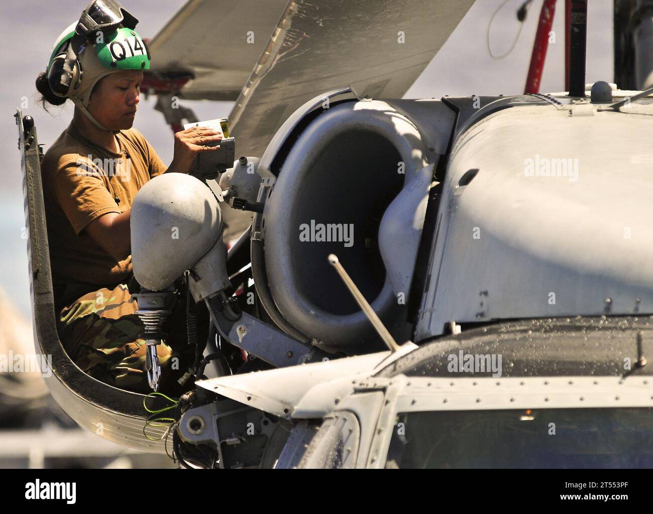 flight deck, Pacific Partnership 2011, Sailor, U.S. Navy, USS Cleveland ...