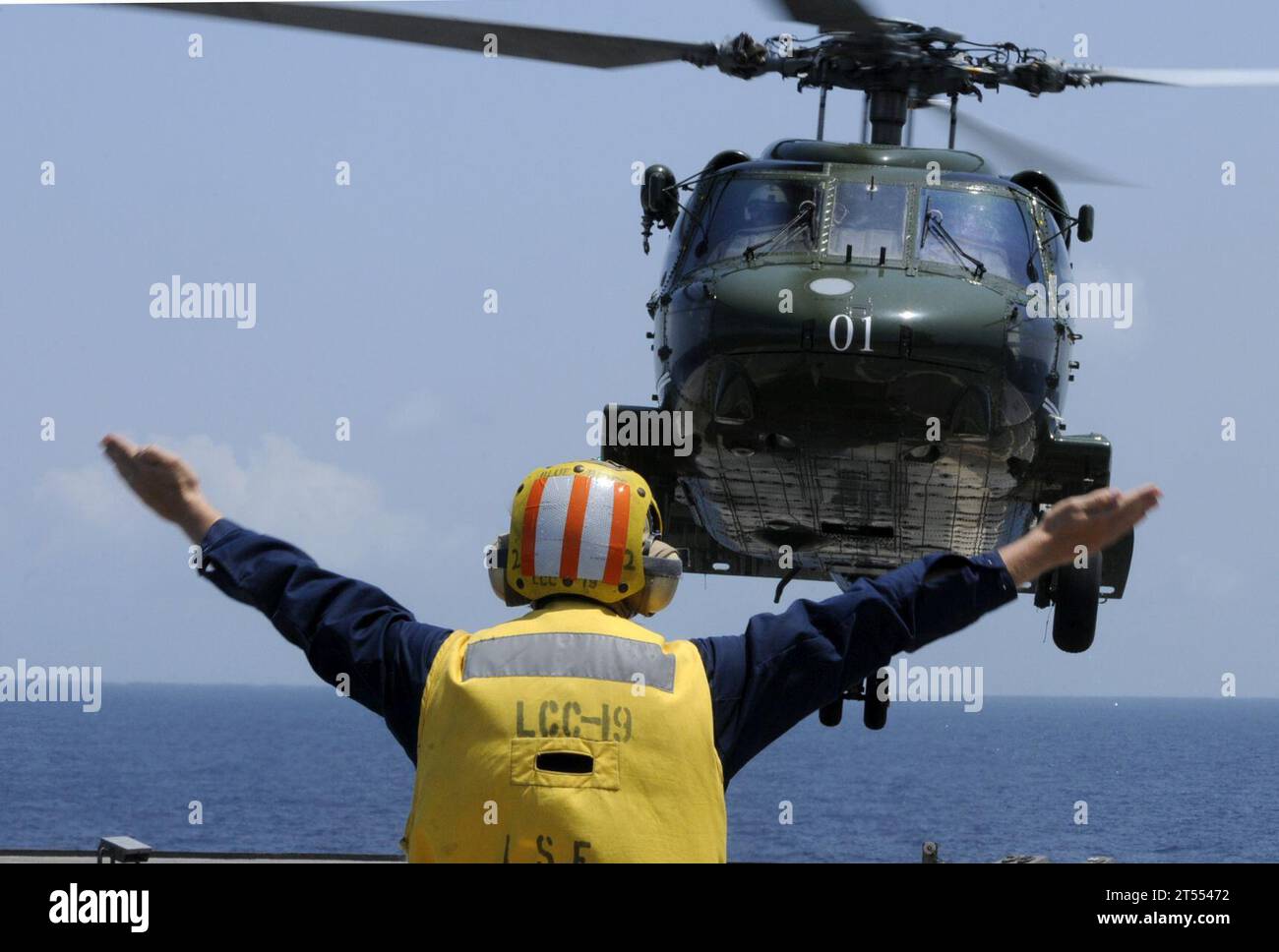 Flight Quarters, SH-60F Sea Hawk helicopter Stock Photo - Alamy Flight Quarters, SH-60F Sea Hawk helicopter Stock Photo - Alamy