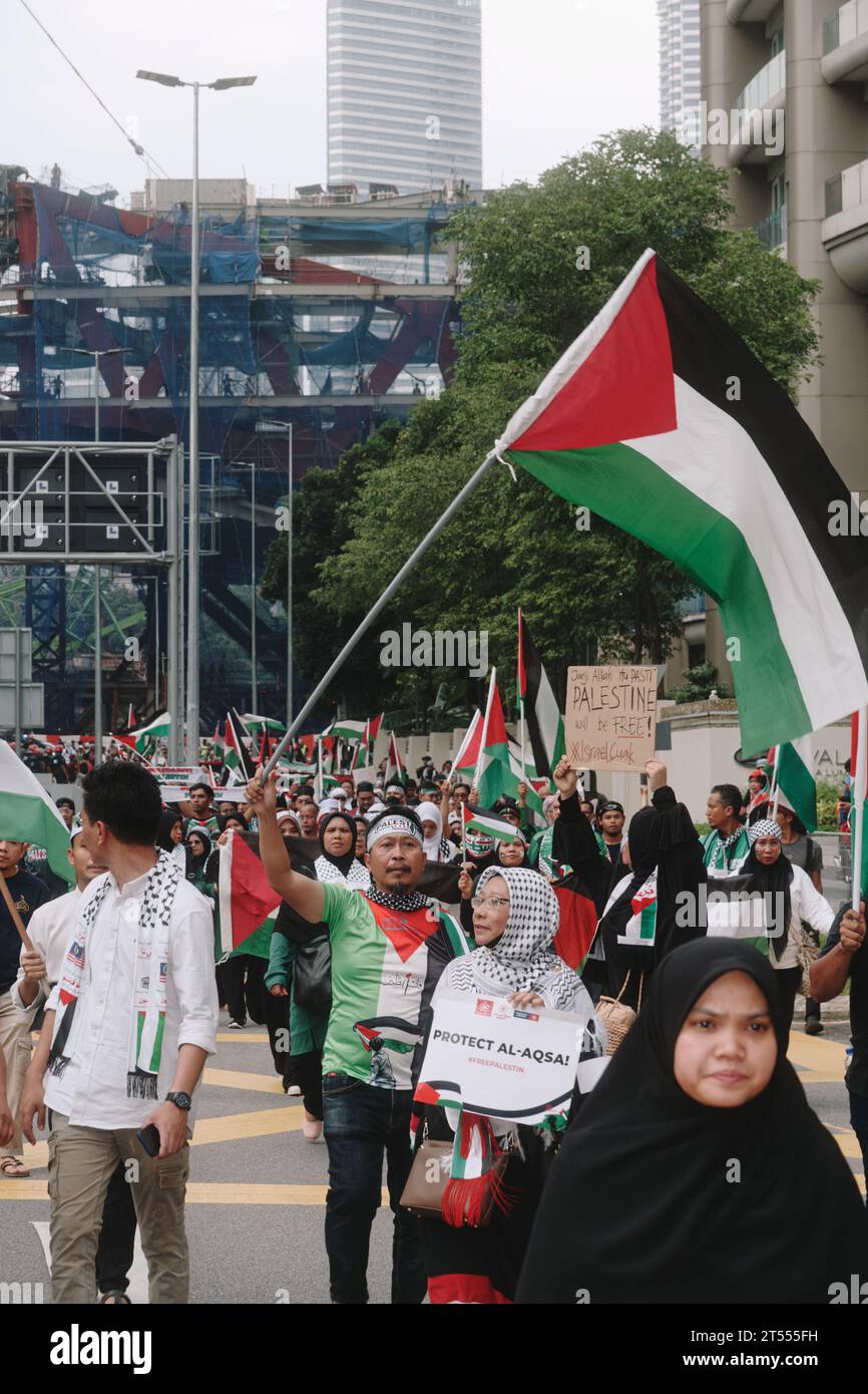 Palestine militias hi-res stock photography and images - Alamy