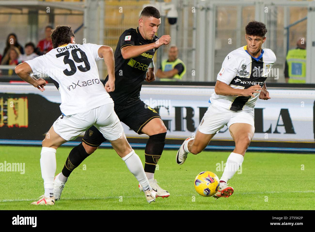 Lecce, Italy. 01st Nov, 2023. Roberto Piccoli of US Lecce and ...