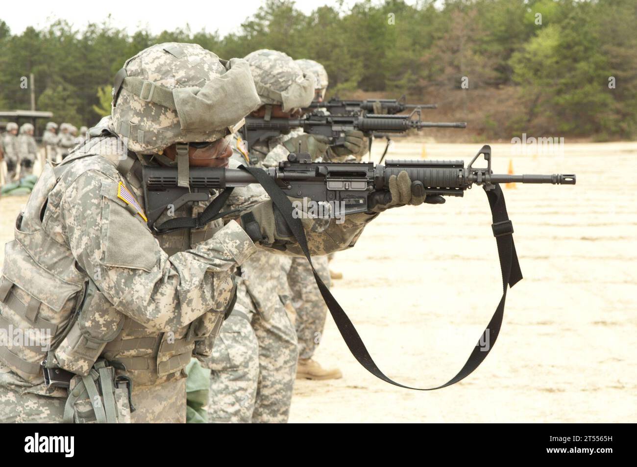 Fort dix training hi-res stock photography and images - Alamy