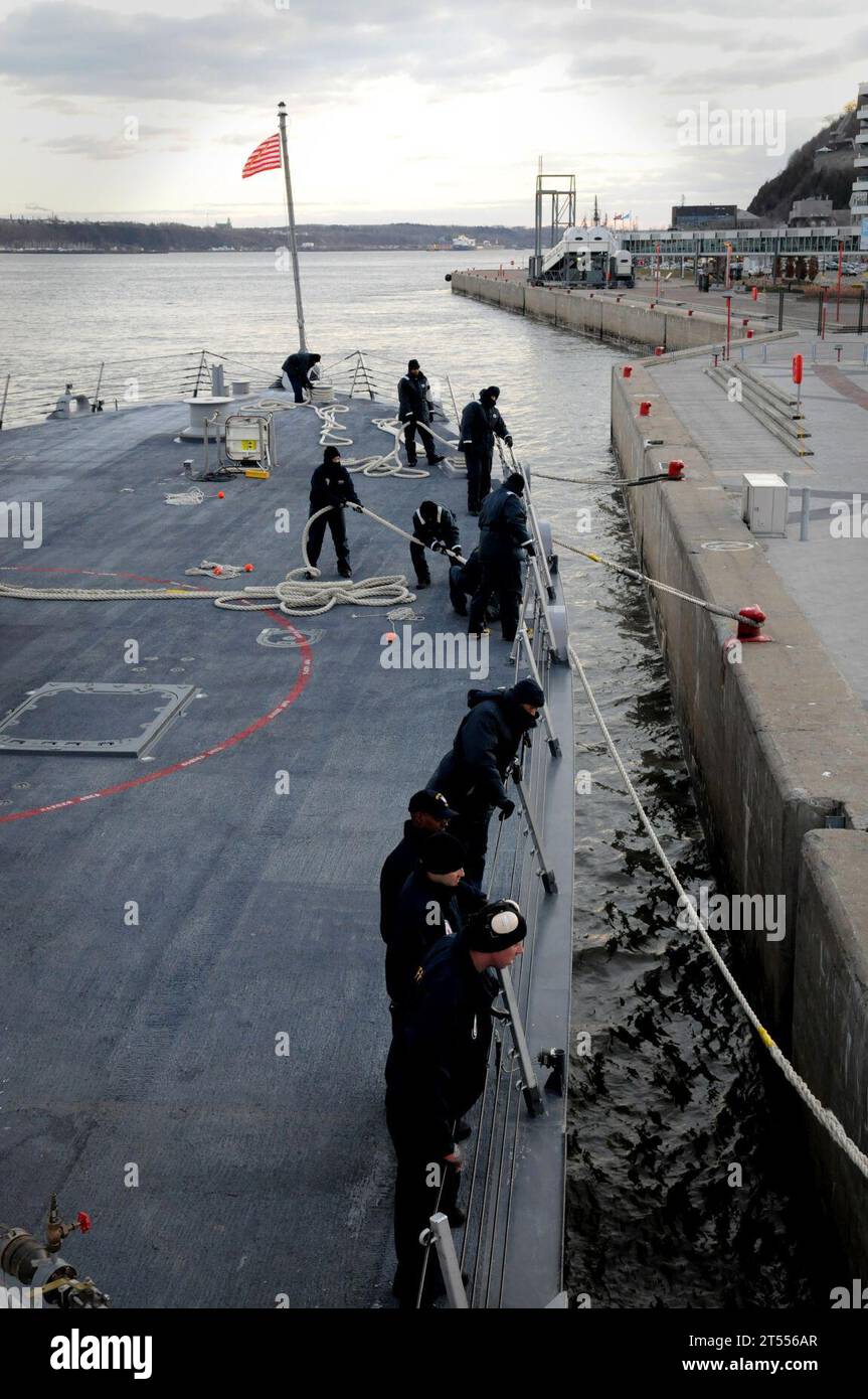 freedom, LCS, Sailors, secnav Stock Photo - Alamy