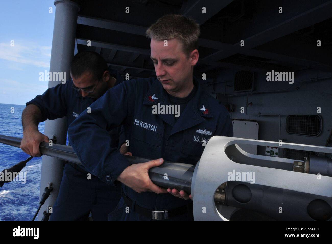 Frigate, MK 38 25 mm mounted gun, U.S. Navy, USS Boone (FFG 28 ...