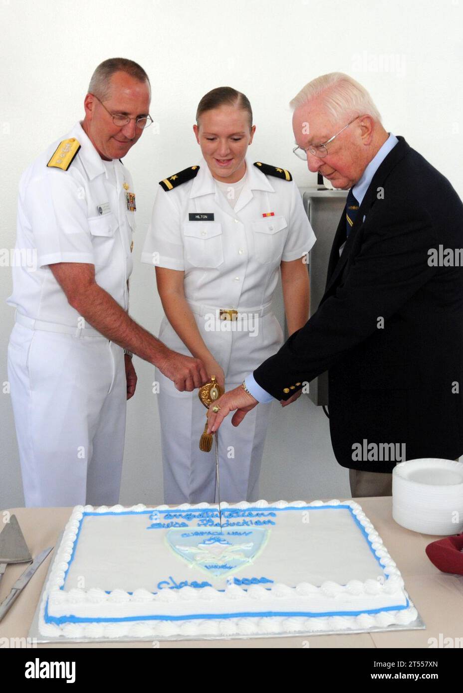 graduation ceremony, Honor Graduate, Sailors, san diego, Surface Warfare Officer, U.S. Navy ...