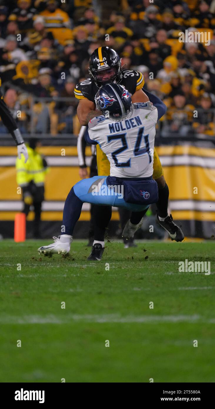 Pittsburgh, PA, USA. 02nd Nov, 2023. Jaylen Warren #30 during the ...
