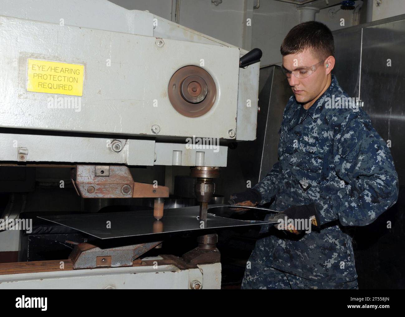 Guam, msc, POLARIS POINT, pull max press, Sailors, Sea Trials ...