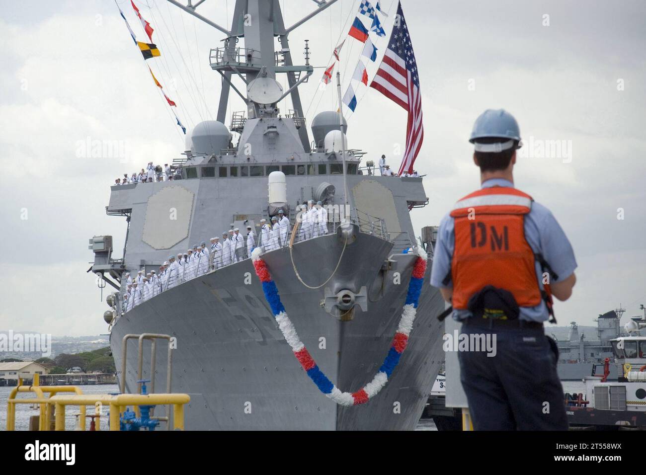 guided missile destroyer, HAWAII, ship, USS Russell (DDG 59 Stock Photo ...
