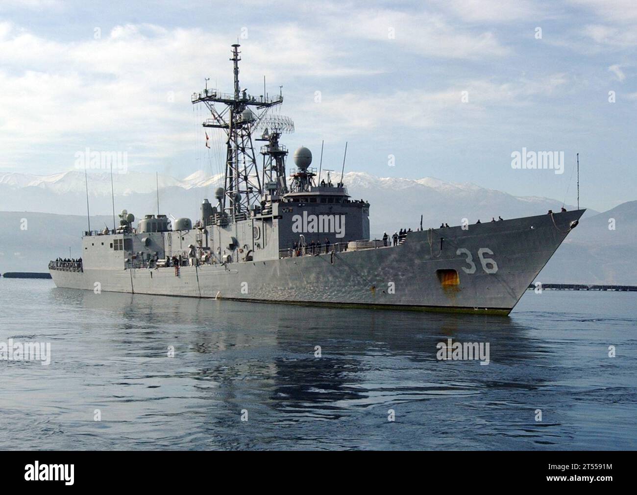 Guided missile frigate, Port Call, Souda Bay, USS Underwood Stock Photo ...