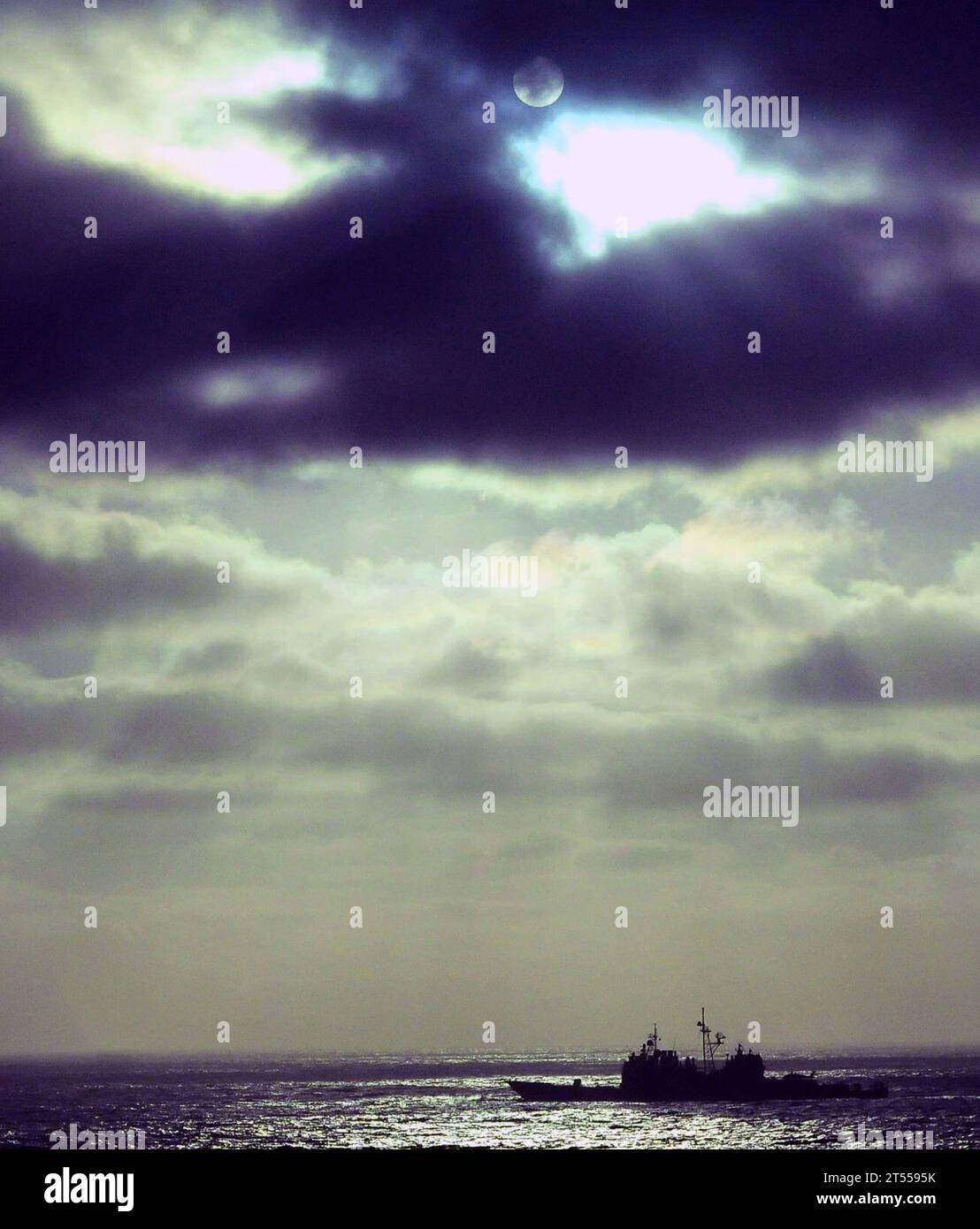 Guided-missile cruiser, navy, Pacific Ocean, U.S. Navy, USS Bunker Hill ...