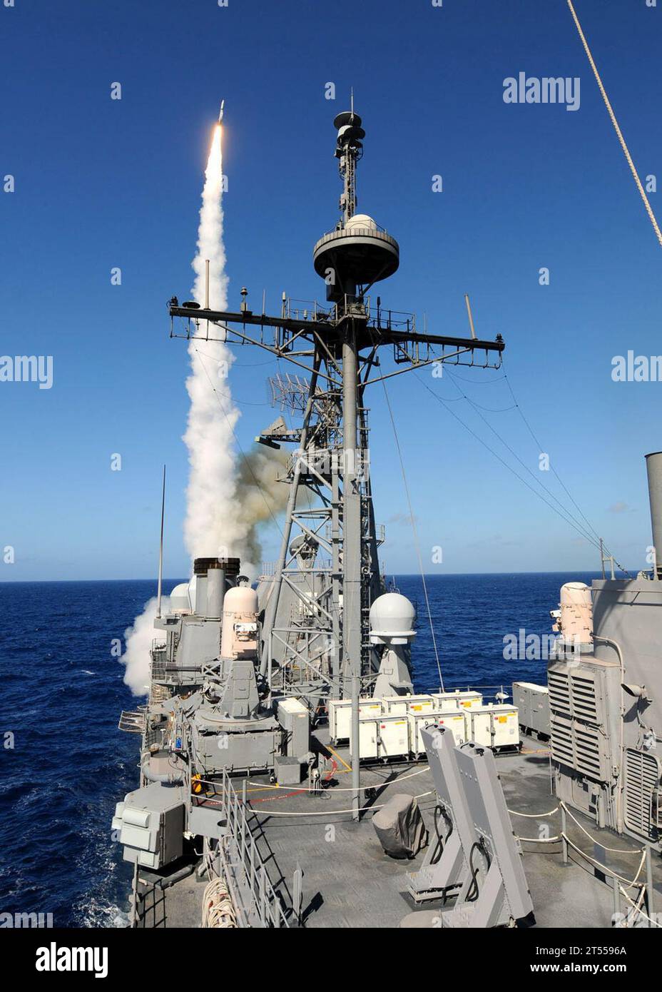Guided-missile cruiser, navy, sm-2, Standard Missile 2, training, U.S ...