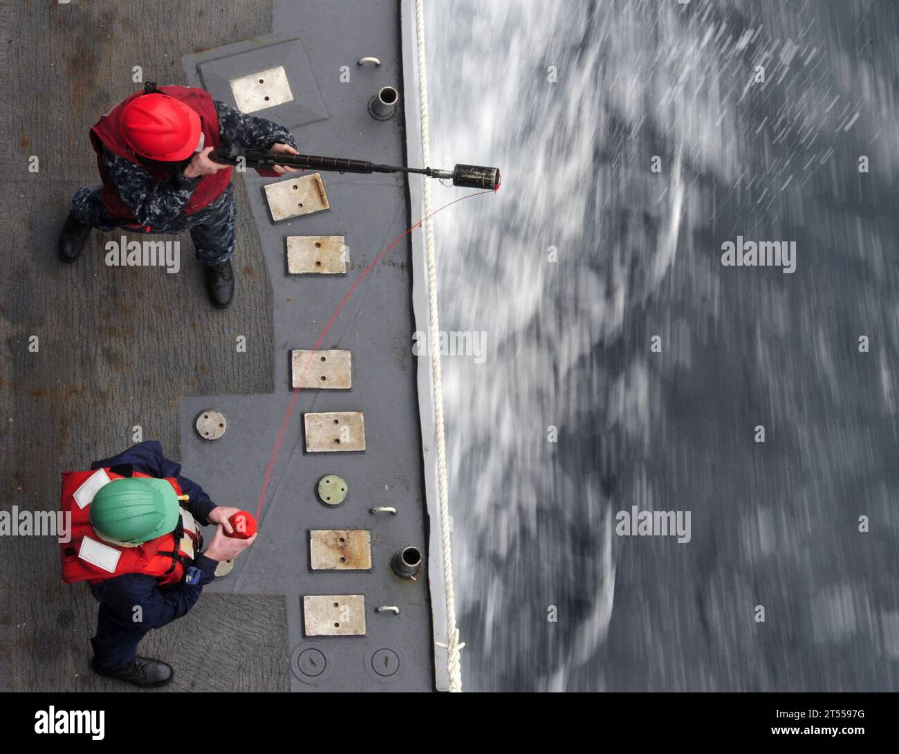 Guided-missile cruiser, navy, Shot Line, U.S. Navy, USS Bunker Hill (CG ...