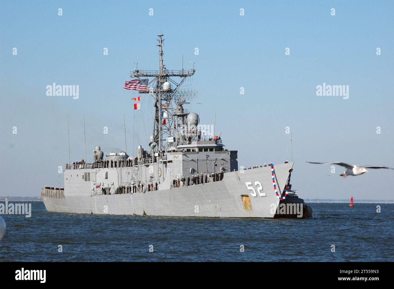 guided-missile frigate USS Carr (FFG 52), Kearsarge Expeditionary Strike Group, Maritime ...