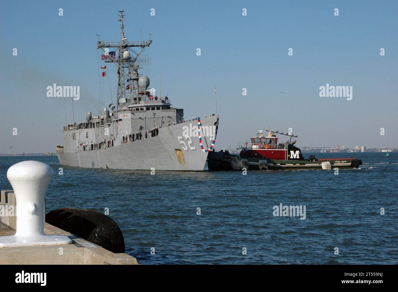 guided-missile frigate USS Carr (FFG 52), Kearsarge Expeditionary ...
