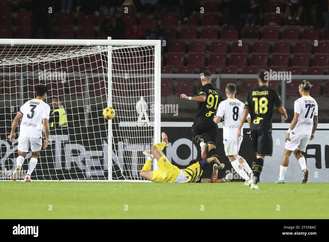Lecce, Italy. 01st Nov, 2023. Roberto Piccoli (Lecce) scores a goal for ...