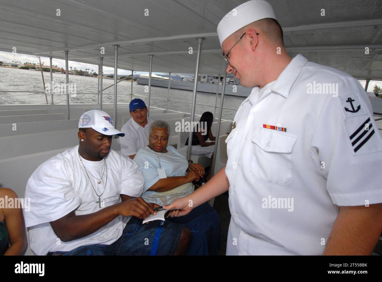 Nfl pro bowl hawaii hi-res stock photography and images - Alamy