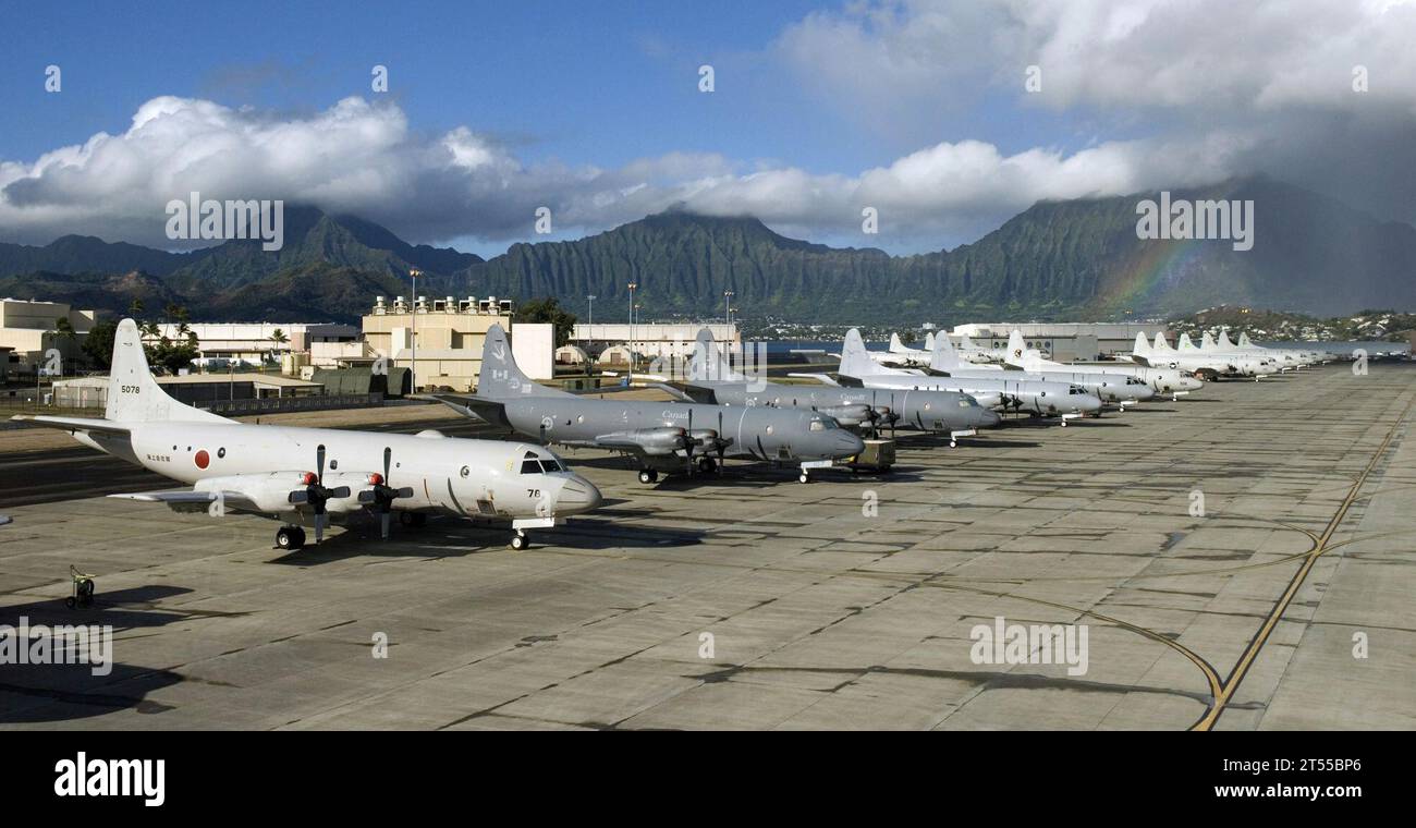 HAWAII, Kaneohe Bay, multinational, P-3C Orion aircraft, Rainbow Fleet ...