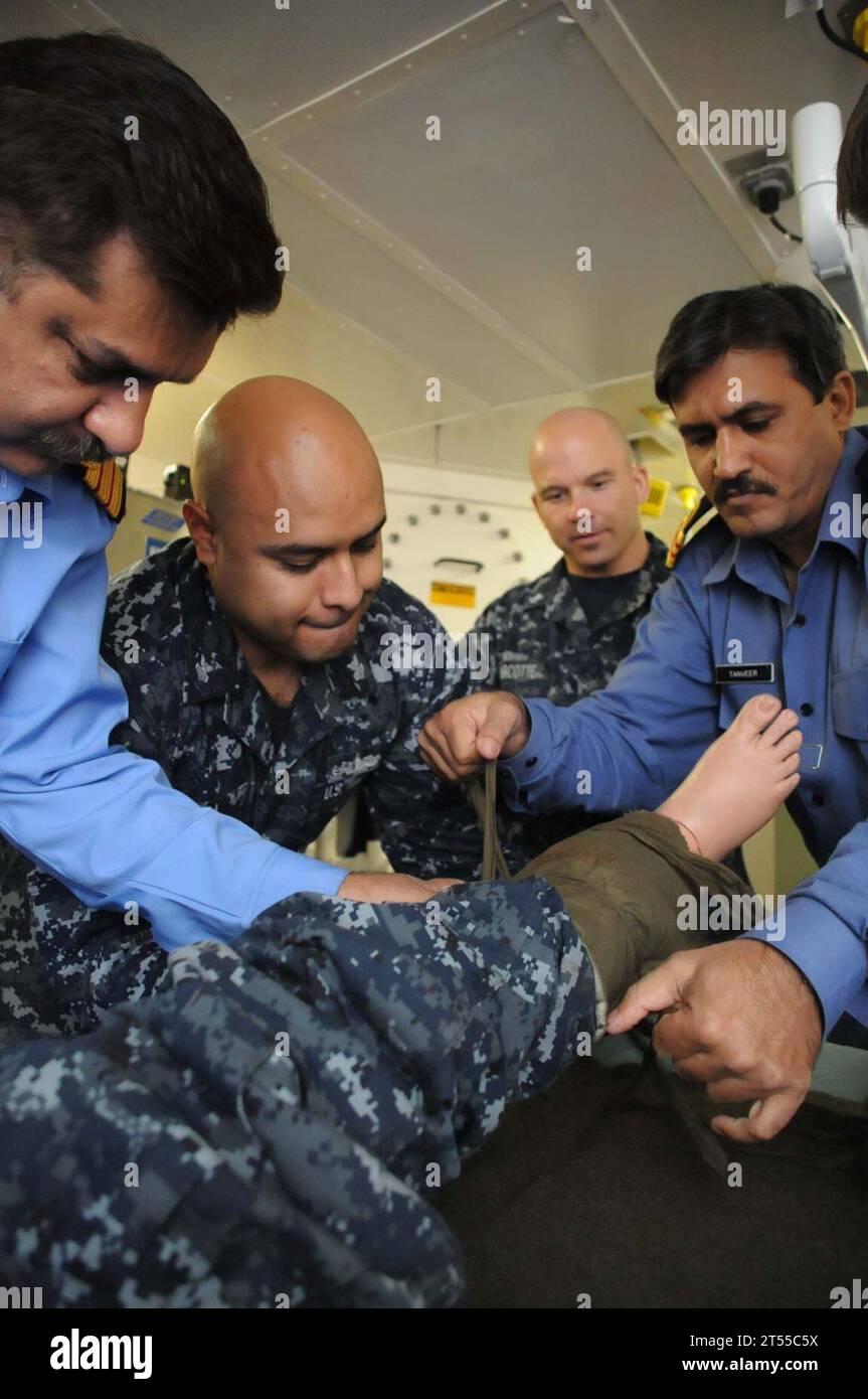 health services, Mesa Verde, Pakistan, Pakistan navy, surgeons Stock ...