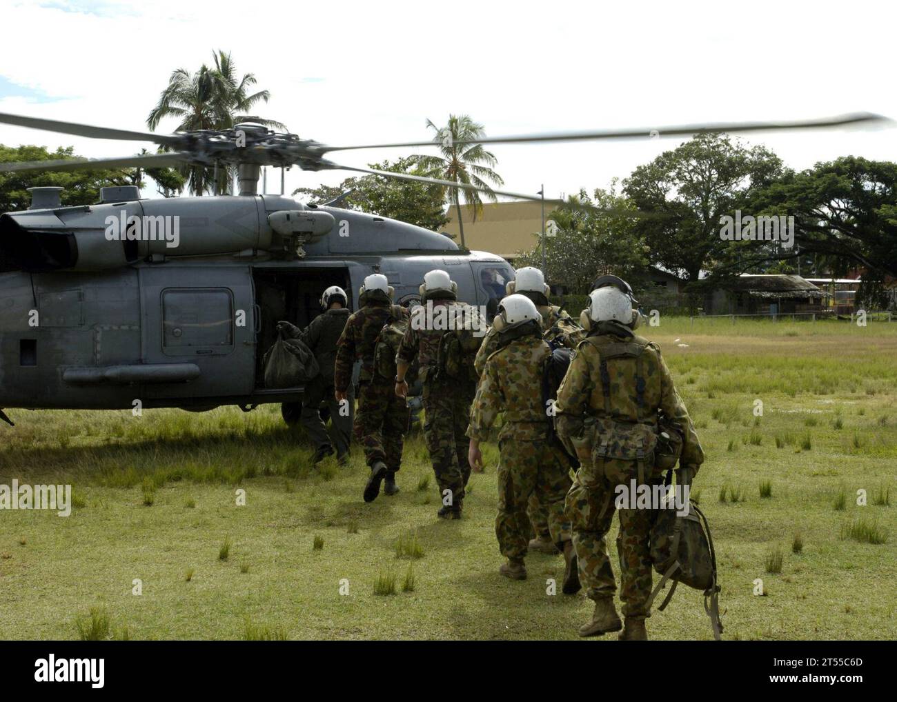helicopter and crew, New Zealand and Australian service members ...