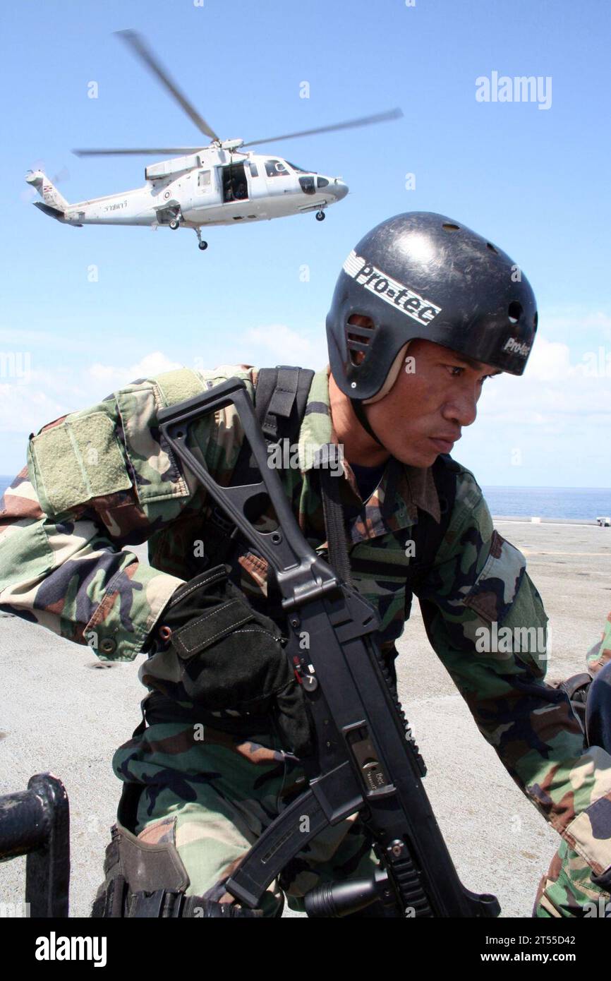 helicopter, people, SEAL training Stock Photo - Alamy