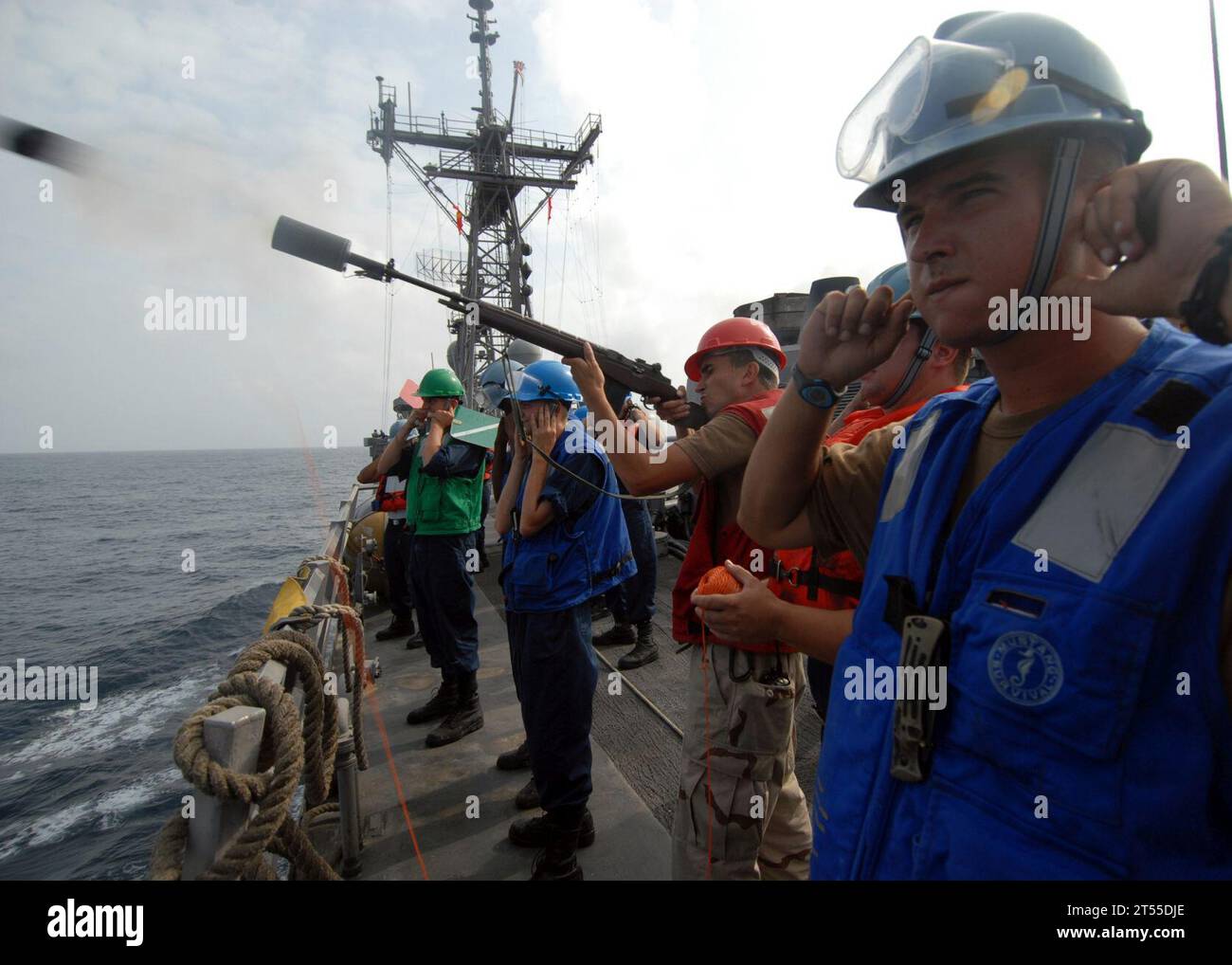 Helo transfer hi-res stock photography and images - Alamy