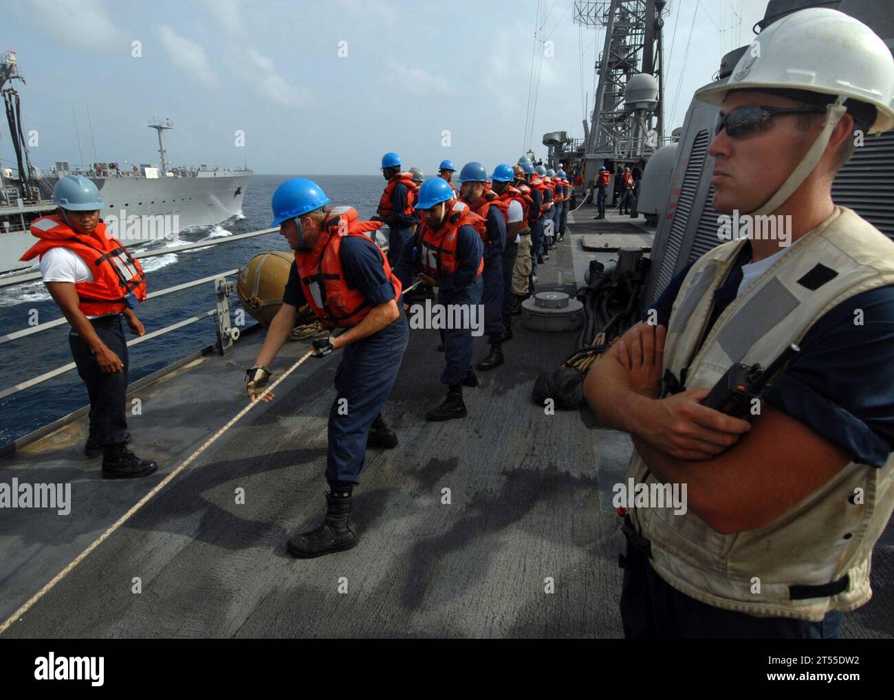 helo, NAVSO, RAS, SOUTHCOM, transfer, UNREP, USS Carr (FFG 52)MSC ...