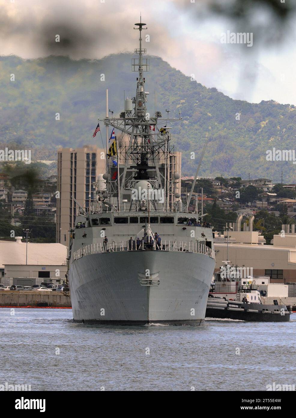 Hmcs regina ffh 334 hi-res stock photography and images - Alamy