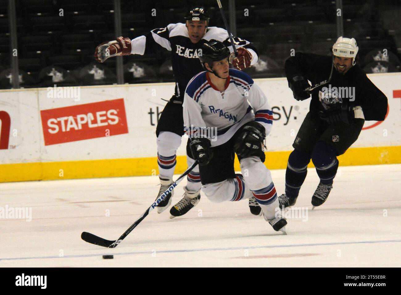 hockey team, Ronald Reagan Carrier Strike Group Stock Photo - Alamy