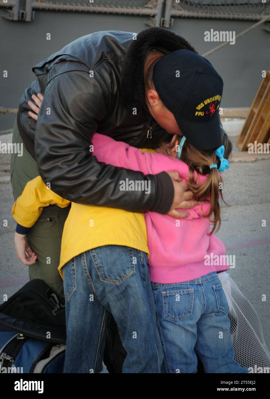 Homecoming, Mayport, navy, U.S. Navy, USS Underwood (FFG 36 Stock Photo ...