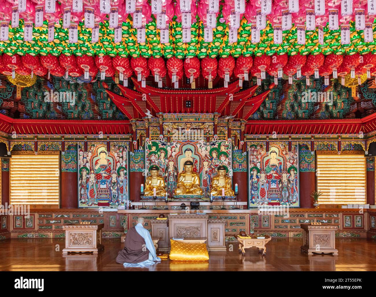 Buddhist monk in Haedong Yonggung Temple in Gijang-gun, Busan, South ...