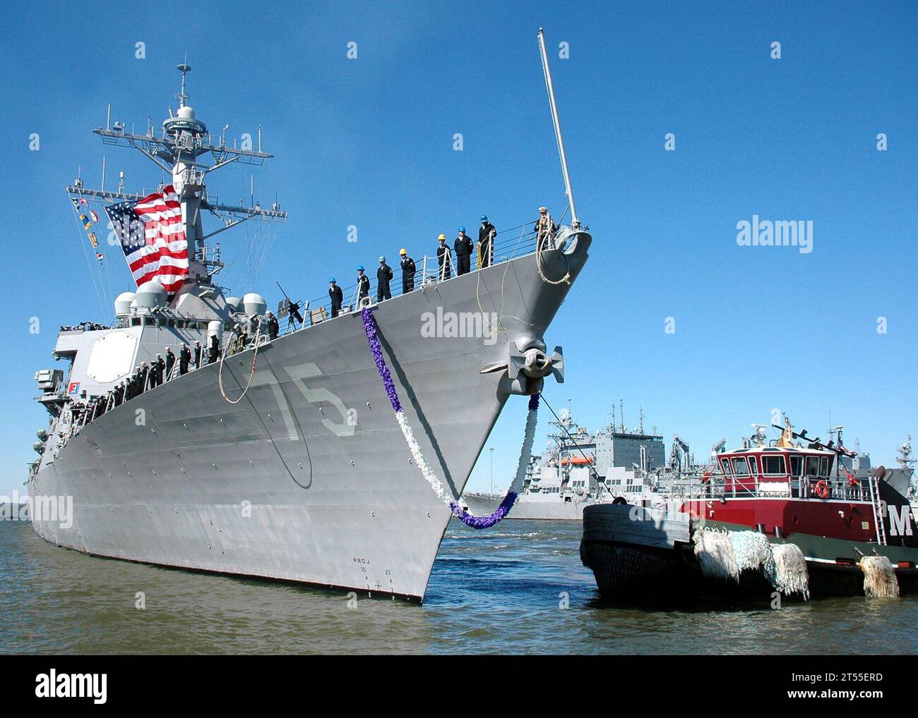 Homecoming, Naval Station Station, USS Donald Cook (DDG 75 Stock Photo ...