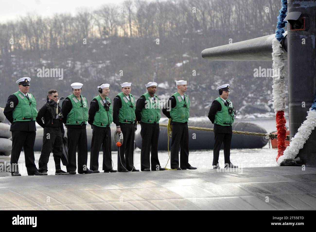 Homecoming, navy, Submarine, U.S. Navy, USS Philadelphia (SSN 690 Stock ...