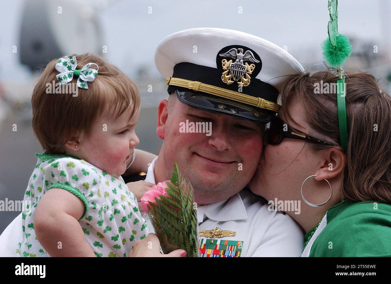 Homecoming, people, port Stock Photo - Alamy