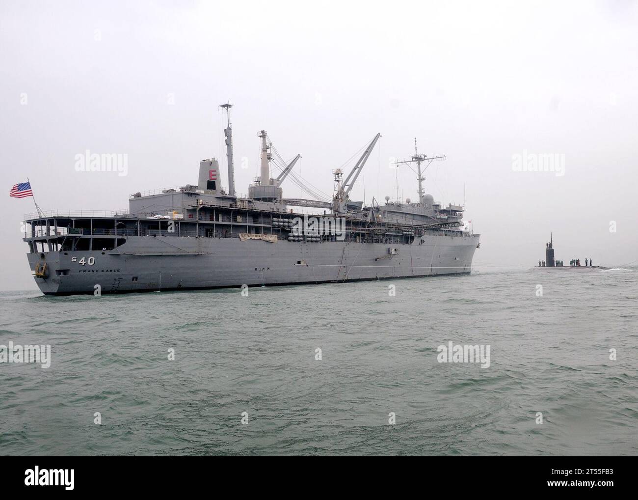 Hong Kong, replenishment, Sailors, U.S. navy , USS FRANK CABLE (AS 40 ...